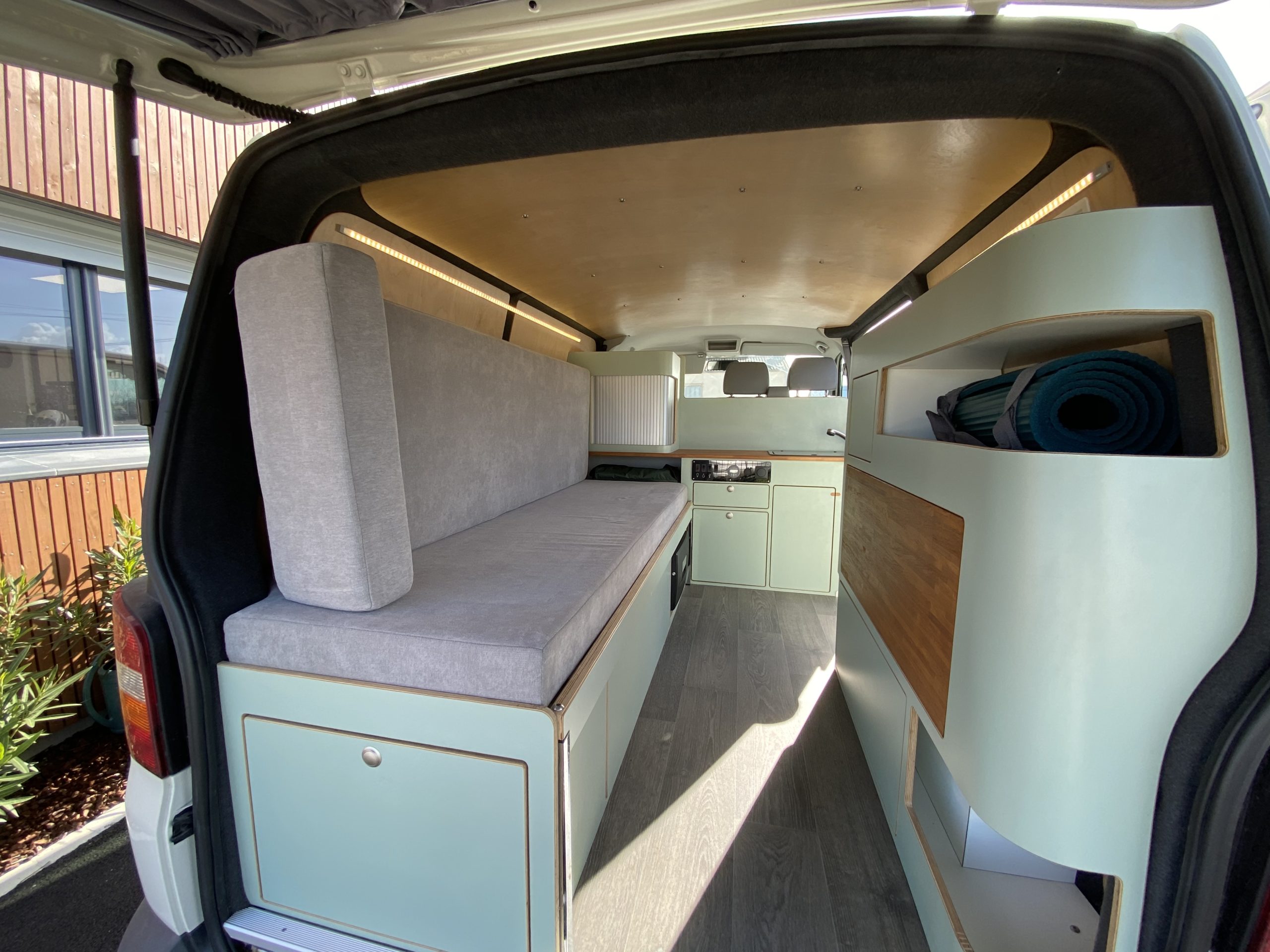 Mobilier sur mesure van - BananaVan - La Rochelle